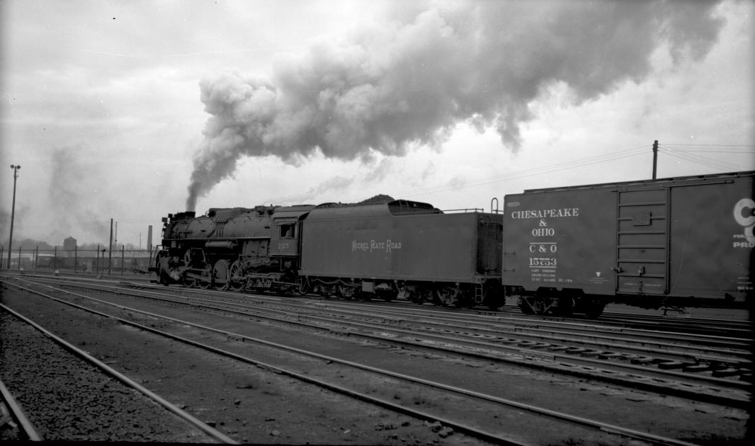 NKP S-1 725 Bellevue OH11-1954 | The Nickel Plate Archive