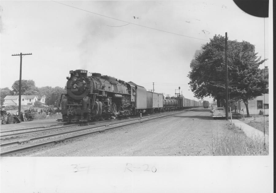 NKP S-2 765 Bellevue OH ca.1956 wb JTS | The Nickel Plate Archive