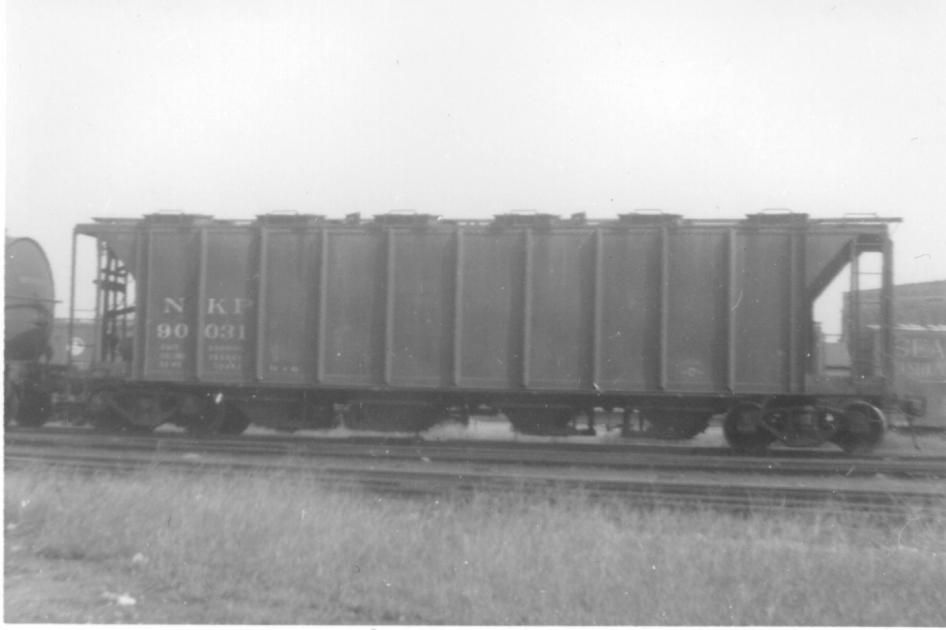 177 NKP #90031 46' Quad Cov Hop Bellevue 11-10-74 | The Nickel Plate ...