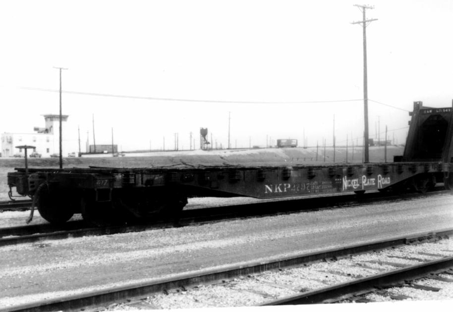 214 NKP #02797 50' Flat Bellevue 11-23-73 | The Nickel Plate Archive