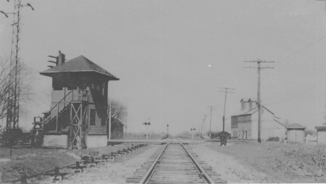 3009 Burgoon OH NKP-PRR Tower 4-27-1947 | The Nickel Plate Archive