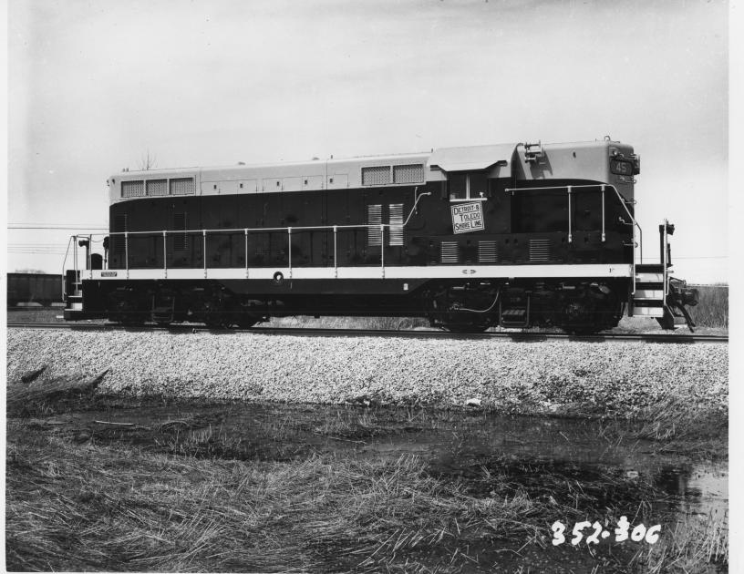 D&TSL GP7 45 Builder's Photo | The Nickel Plate Archive