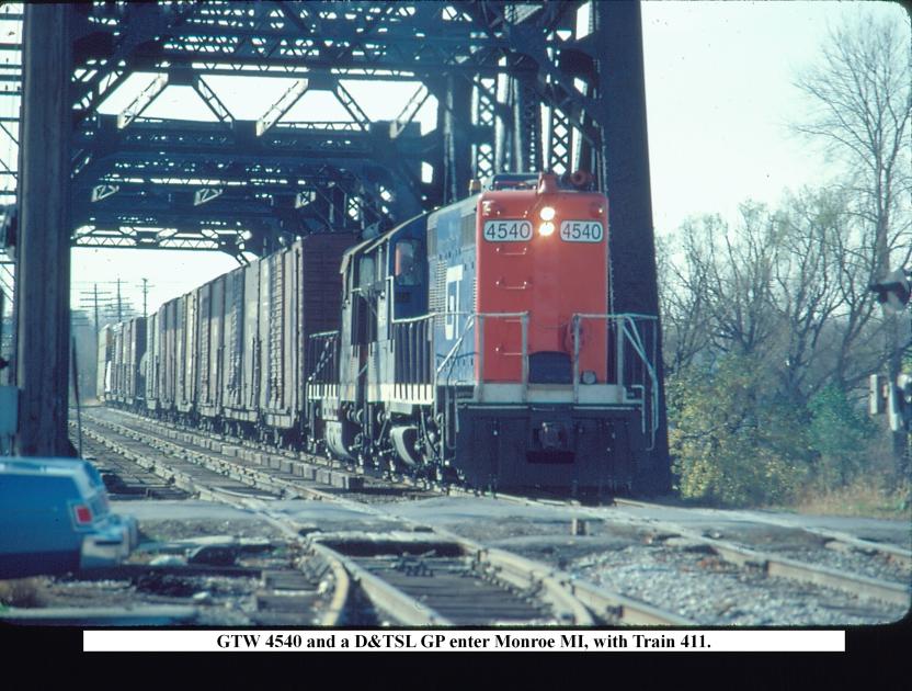GTW GP9 4540 Monroe MI Train 411 11-2-79 | The Nickel Plate Archive