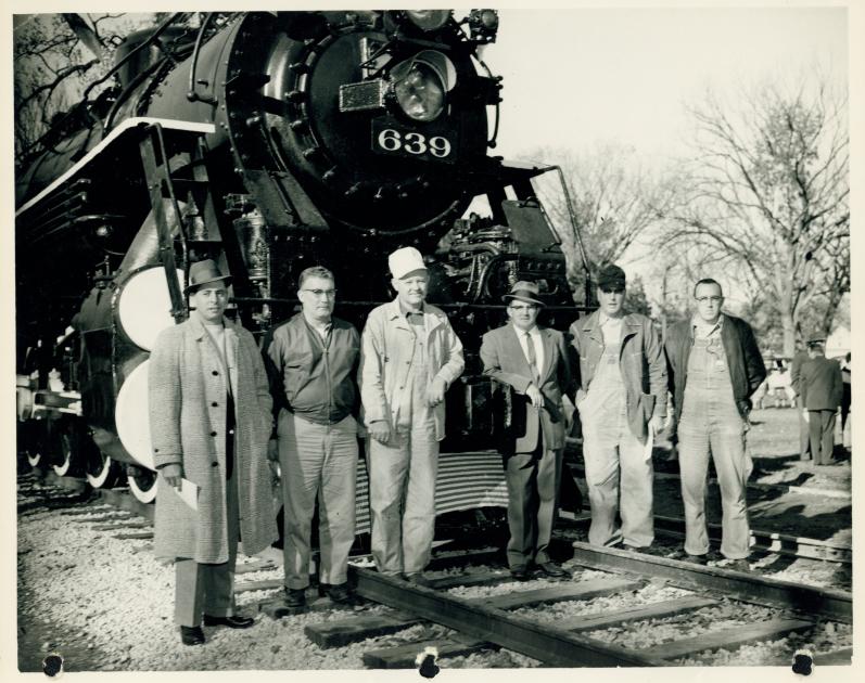 NKP 639 Bloomington IL with celbs | The Nickel Plate Archive