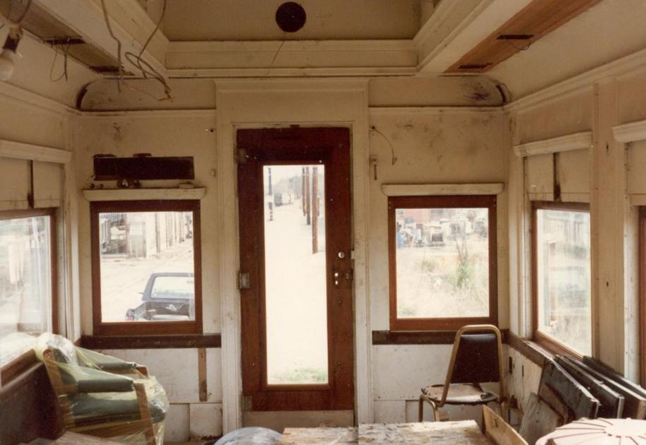 NKP 7 Stl Bus KGC Rear Inside view | The Nickel Plate Archive