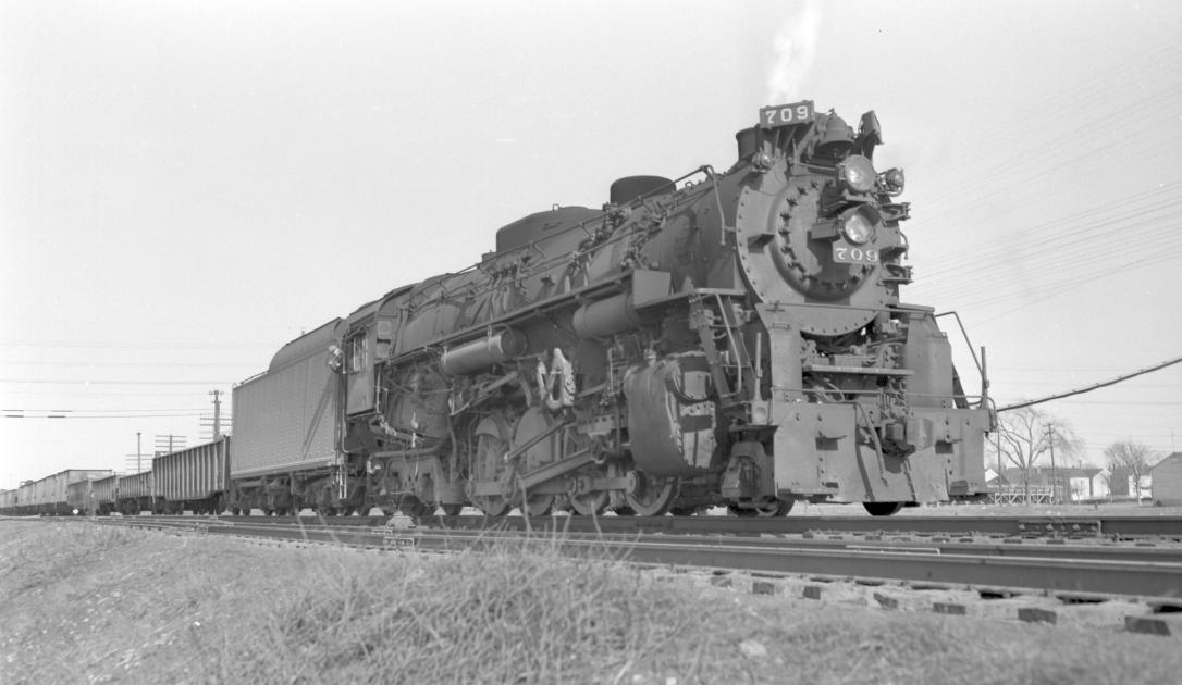 NKP Class S 709 Erie PA 3-24-57 with crew | The Nickel Plate Archive