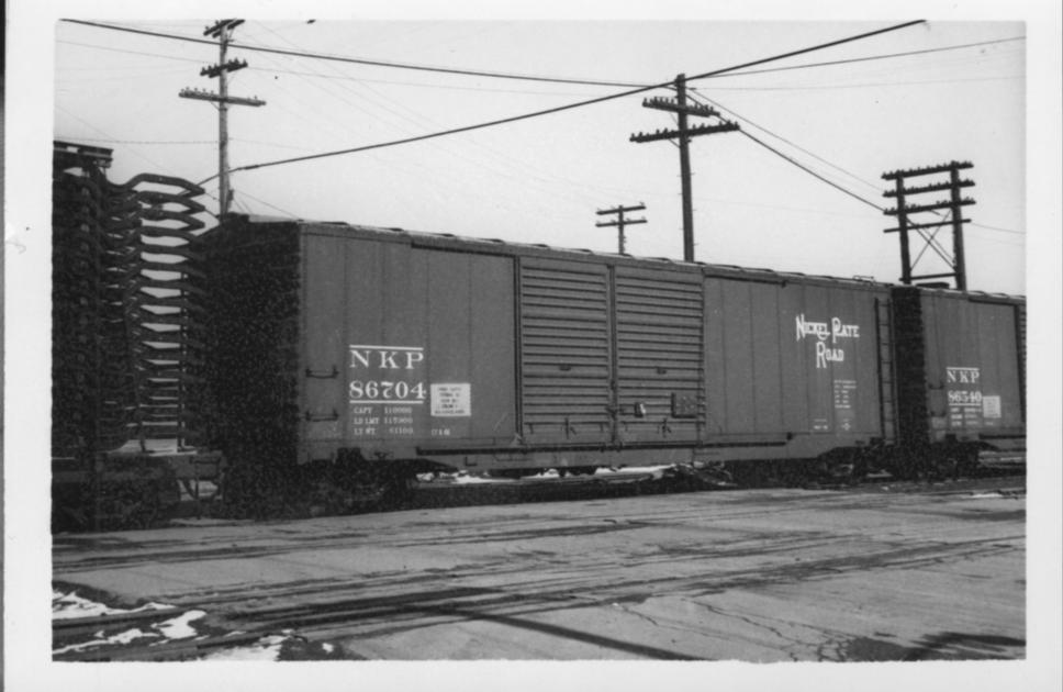 NKP Double Door Boxcar 86704 Toledo OH 3-17-1967 | The Nickel Plate Archive