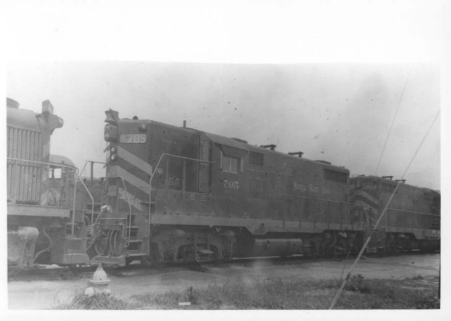 NKP GP18 705 Peoria IL 7-18-1965 HAM | The Nickel Plate Archive