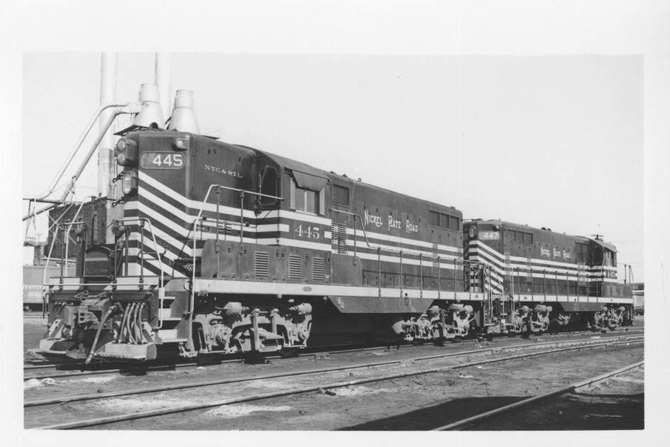 NKP GP7 445 Peoria IL 1954 | The Nickel Plate Archive