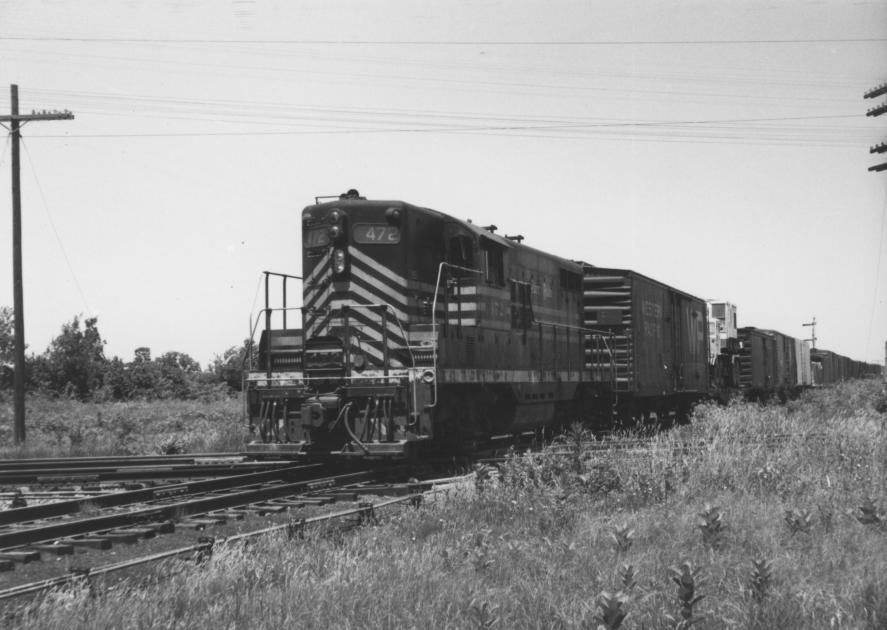 NKP GP9 472 Fort Wayne IN 6-12-1965 | The Nickel Plate Archive