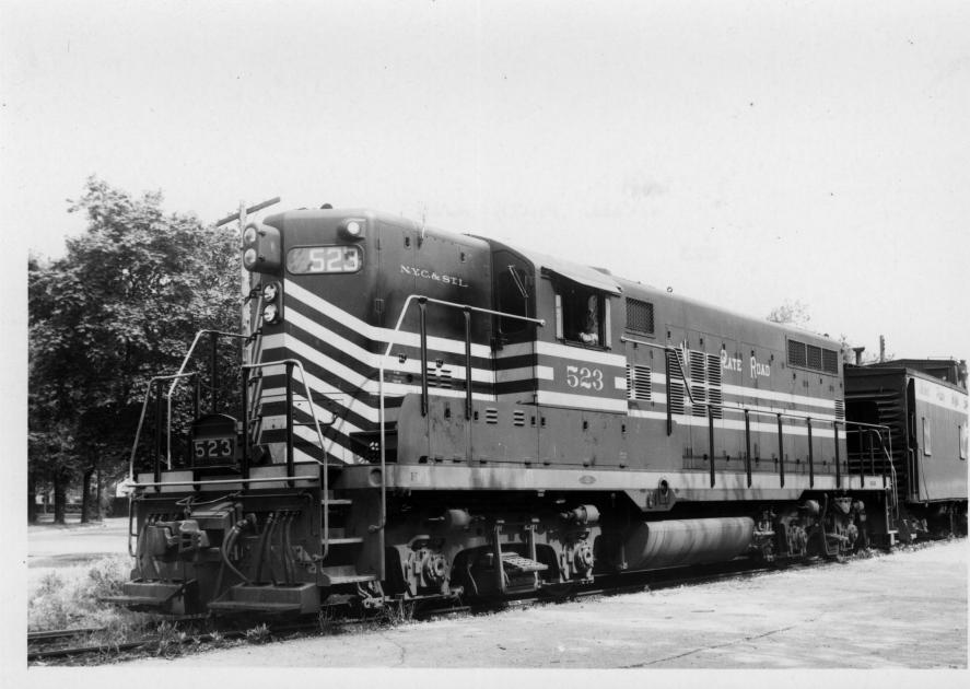 NKP GP9 523 Connersville IN 5-19-1960 | The Nickel Plate Archive