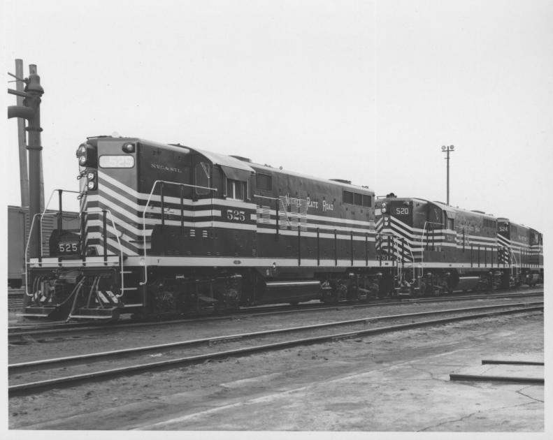 NKP GP9 525 Frankfort IN 1958 | The Nickel Plate Archive