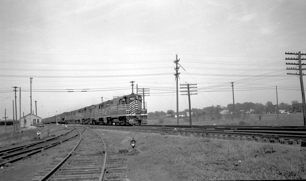 NKP GP9 526 Erie PA 5-10-1958 | The Nickel Plate Archive