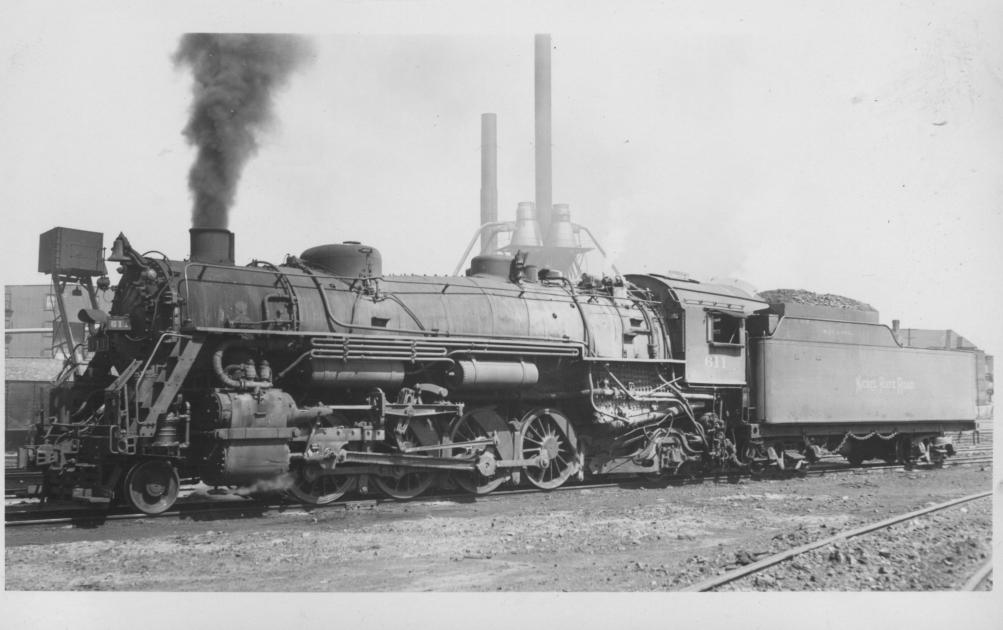 NKP H-6b 611 Peoria IL 4-21-1946 | The Nickel Plate Archive