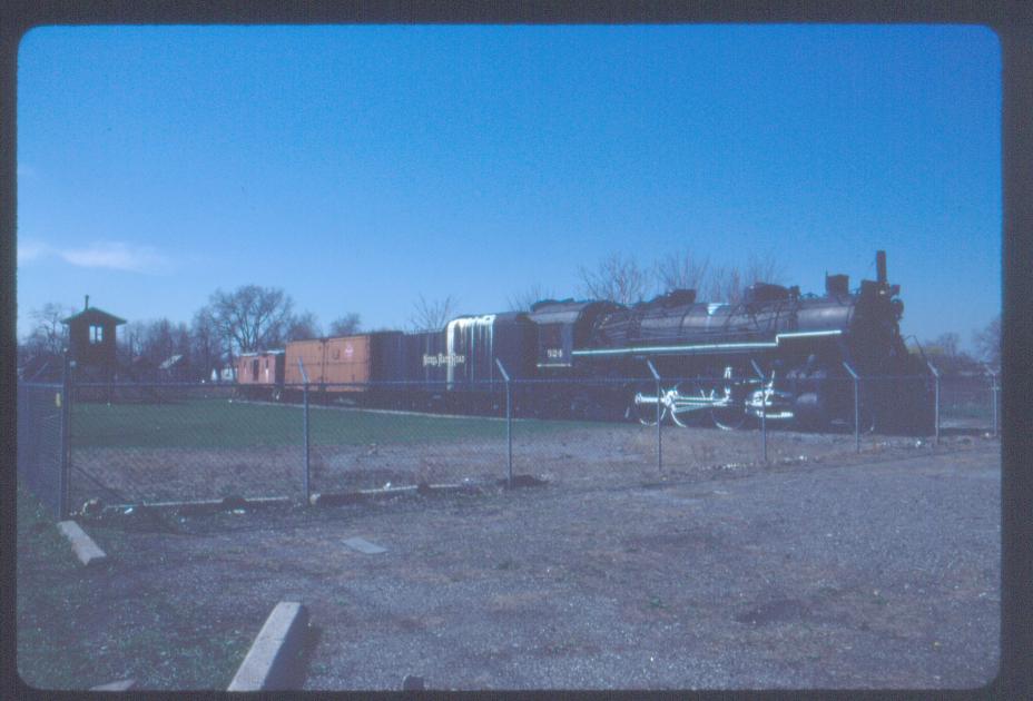 NKP H-6d 624 Hammond IN 4-8-81 J.Lameck | The Nickel Plate Archive