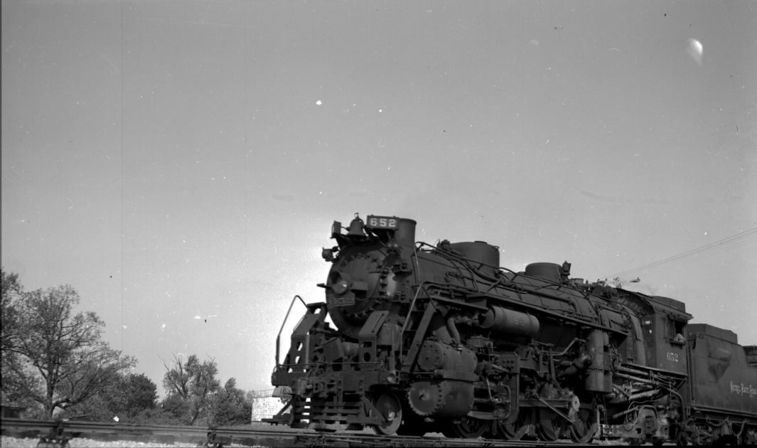 NKP H-6e 652 Walkerton IN TR # 86 WST | The Nickel Plate Archive