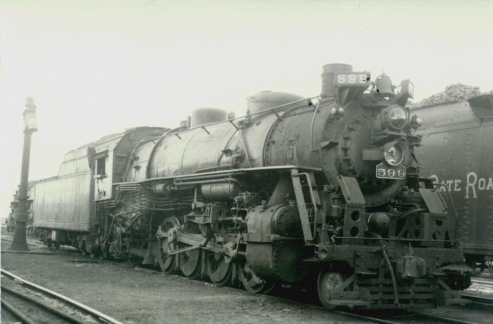 NKP H-6o 599 Frankfort IN right front 7-1948 | The Nickel Plate Archive