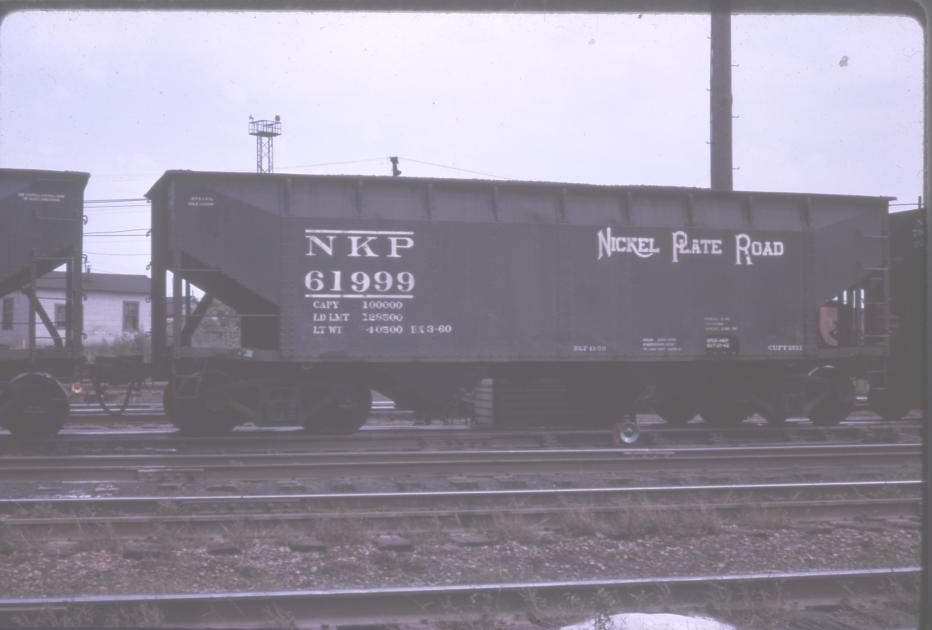 NKP Hopper 61999 Toledo OH 1960's | The Nickel Plate Archive