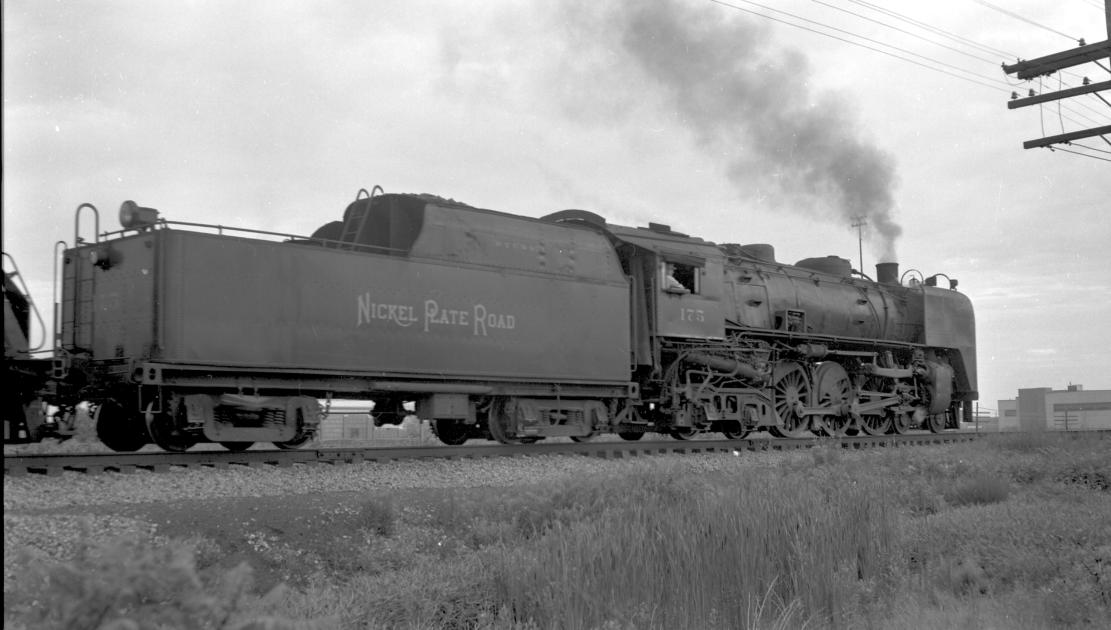 NKP L-1b 175 Erie PA 6-24-1957 right side view +S-2 743 | The Nickel Plate Archive
