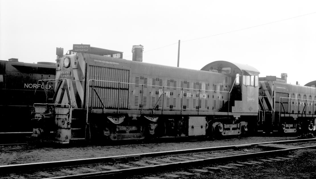 NKP LS-1000 308 Brewster OH 4-10-1966 GAR | The Nickel Plate Archive