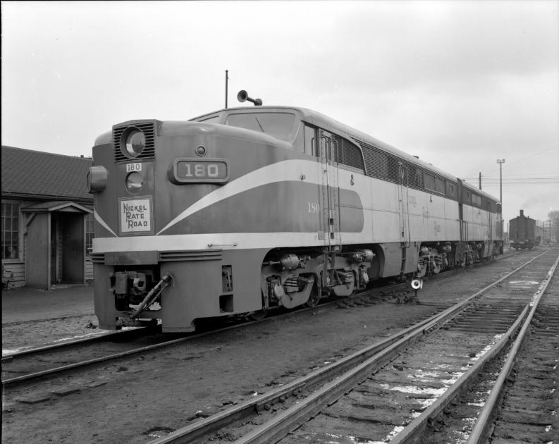 NKP PA1 180 Conneaut OH LF View 1947 | The Nickel Plate Archive
