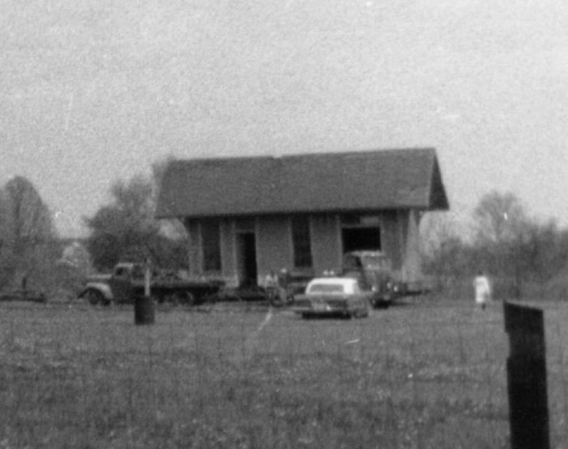 NKP Pass Sta. Vickery O. Front 5-1967 | The Nickel Plate Archive