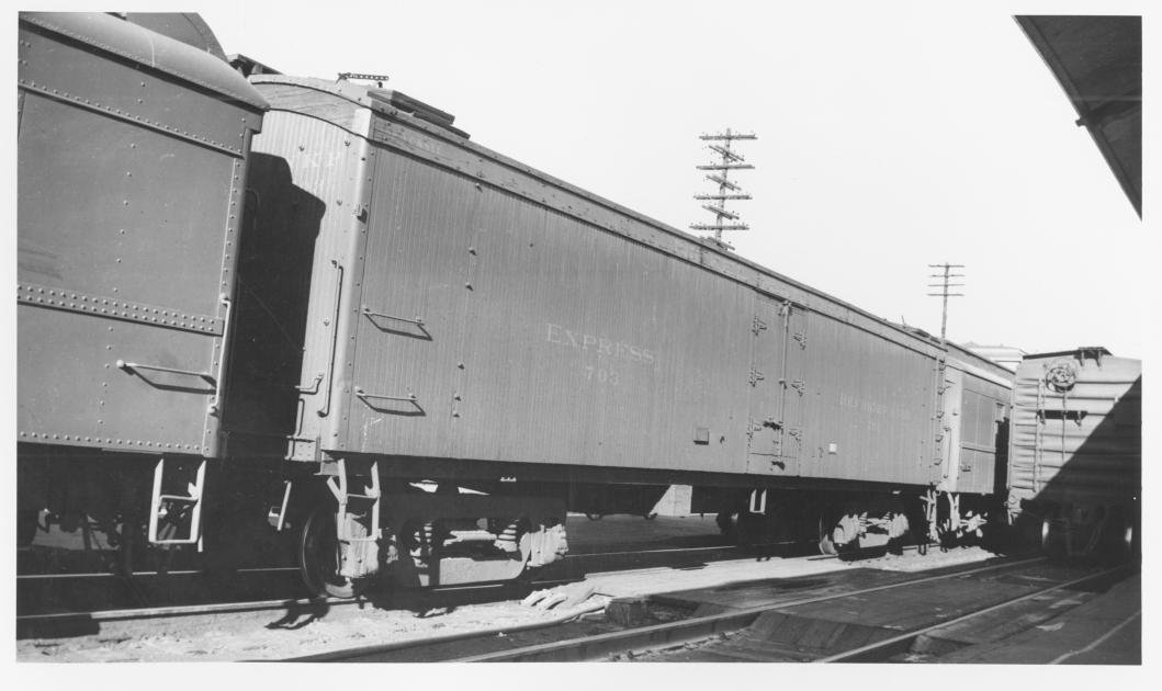 NKP Refrigerator Car703 Bath NY 6-1938 | The Nickel Plate Archive