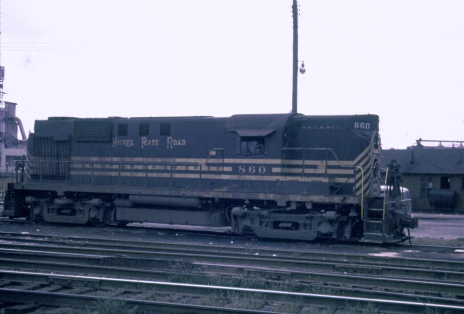 NKP RS11 860 side view 8-1966 | The Nickel Plate Archive