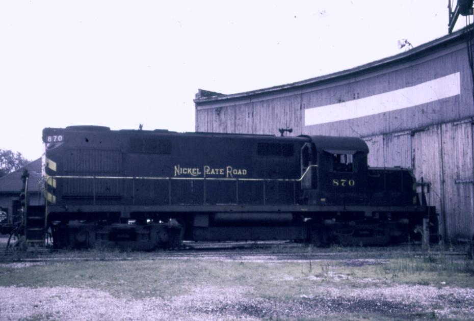 NKP RS36 870 Indianapolis IN Right side 7-1966 | The Nickel Plate Archive