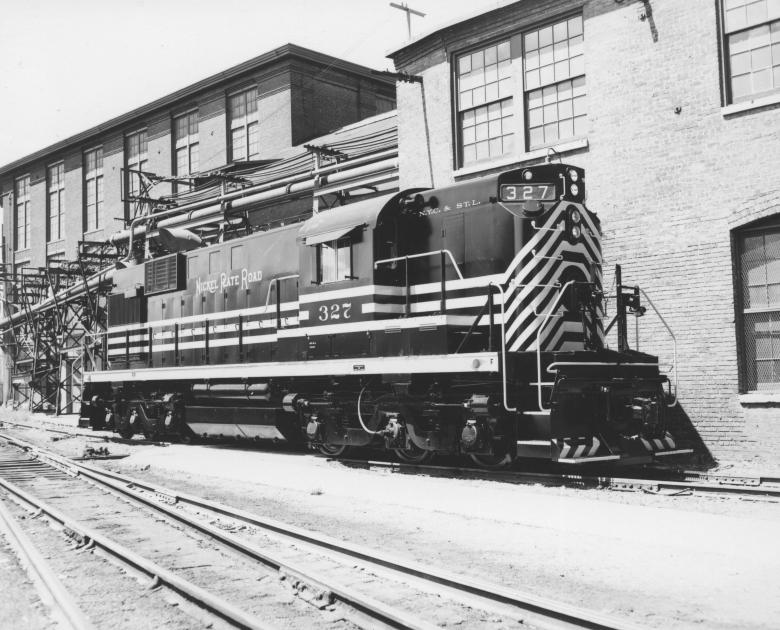 NKP RSD12 327 Builders Photo # 2 Alco Hist | The Nickel Plate Archive