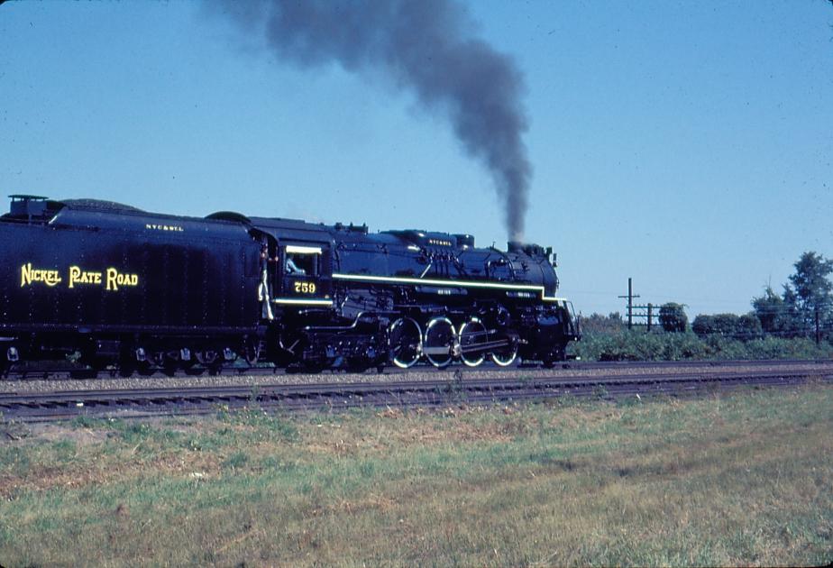 NKP S-2 759 Conneaut OH eastbound 9-68 | The Nickel Plate Archive