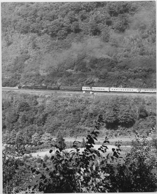 NKP S-2 759 Kittaning Pass PA on old PRR | The Nickel Plate Archive