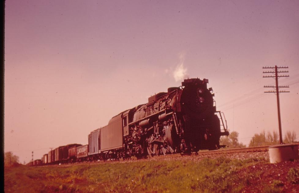 NKP S-2 765 NKP District Eastbound with train | The Nickel Plate Archive