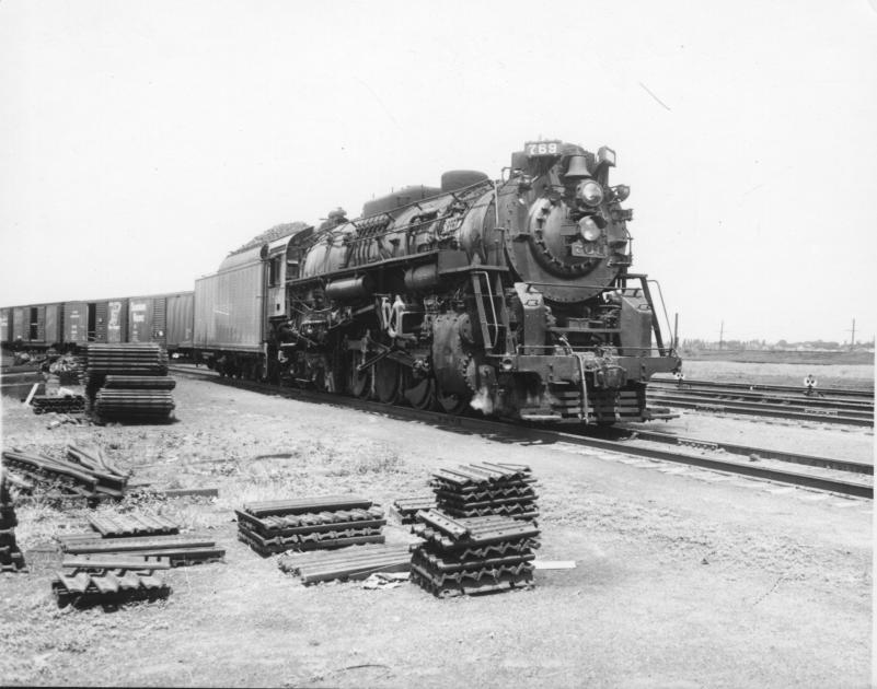 NKP S-2 769 Chicago IL 1958 | The Nickel Plate Archive