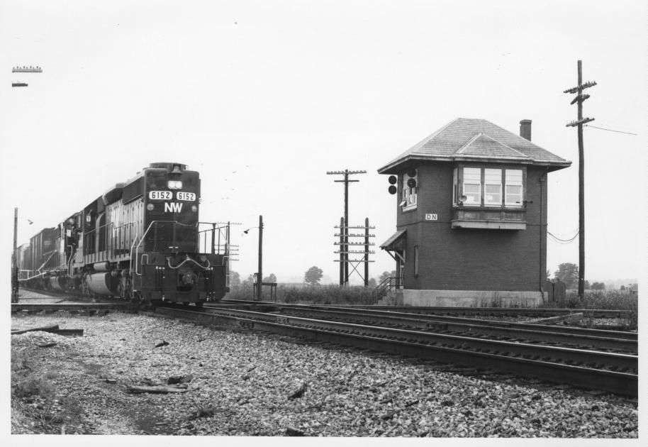 NKP Tower Maple Grove OH 4-16-1979 | The Nickel Plate Archive