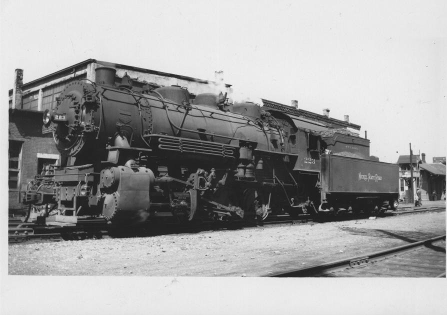 NKP U-3c 224 Fort Wayne IN 4-20-1946 CHA | The Nickel Plate Archive