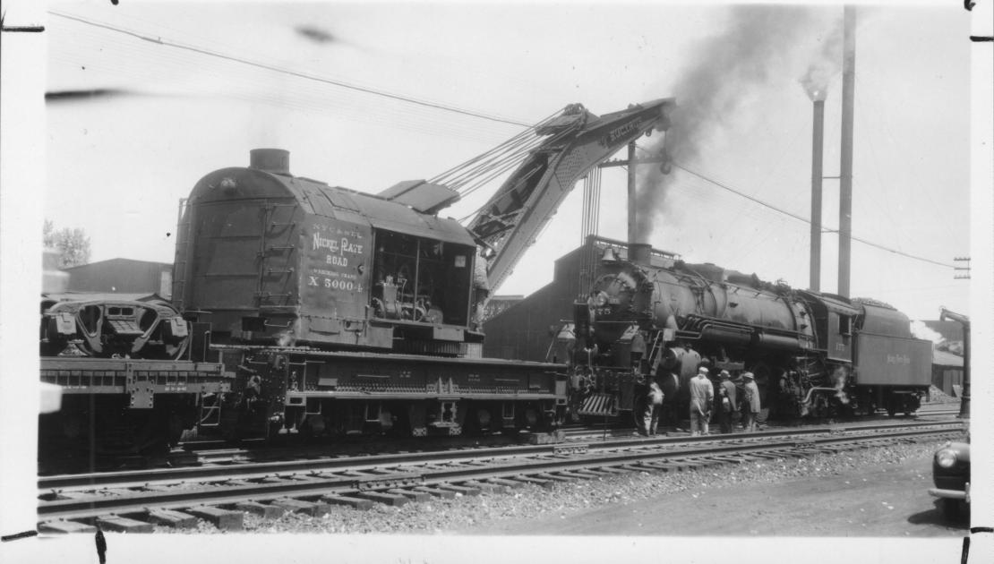 NKP Wreck Crane X50004 Cascade PA 1942 | The Nickel Plate Archive