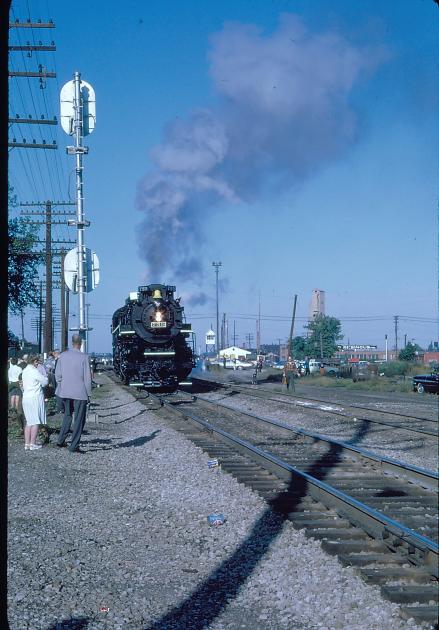 NKP Coach 105 Interior Photo 08 | The Nickel Plate Archive