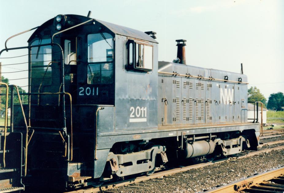 N&W NW2 2011 Rear View | The Nickel Plate Archive