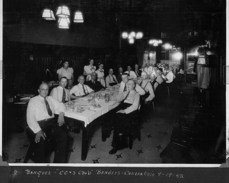 Photo - CC&S Club 1942 | The Nickel Plate Archive