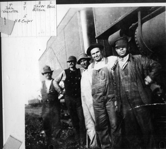 Photo - W&LE Crew pose with Locomotive | The Nickel Plate Archive