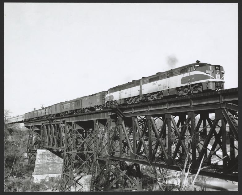 Railroad trains Nickel Plate CP04348 | The Nickel Plate Archive