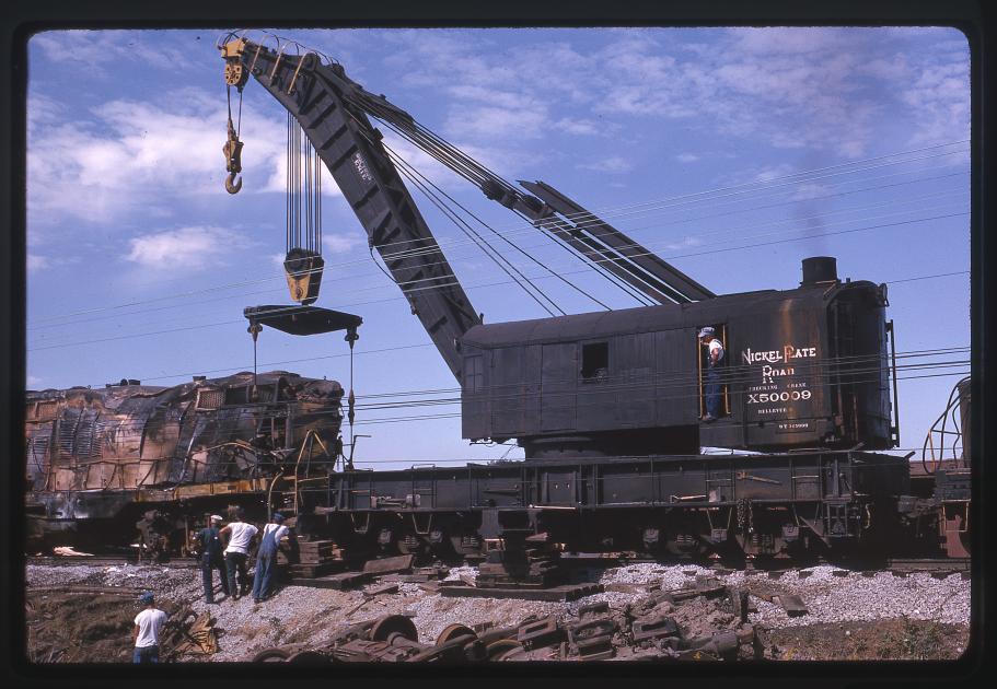 Crane #X50009 in September 1963 | The Nickel Plate Archive