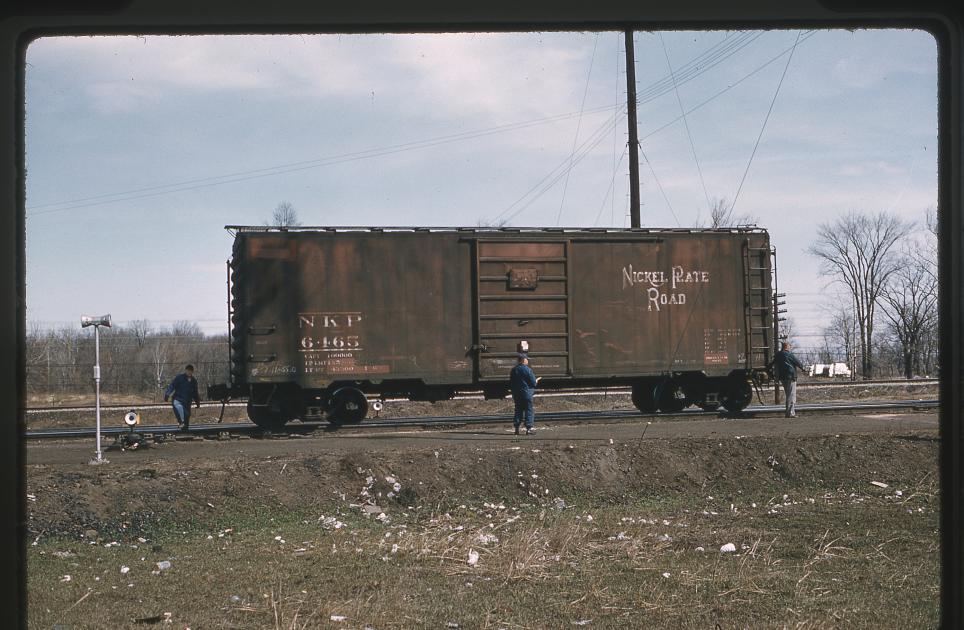 40' Boxcar #6465 in April 1960 | The Nickel Plate Archive