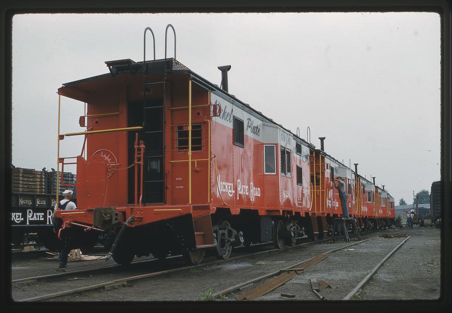Caboose #426 in Conneaut OH in June 1960 | The Nickel Plate Archive