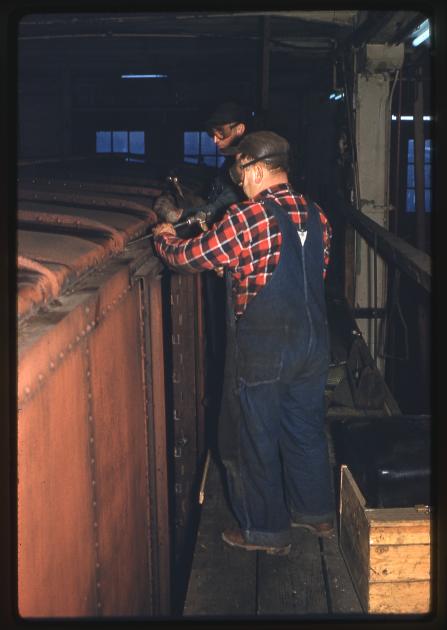 Repairs to boxcar roof in June 1959 | The Nickel Plate Archive