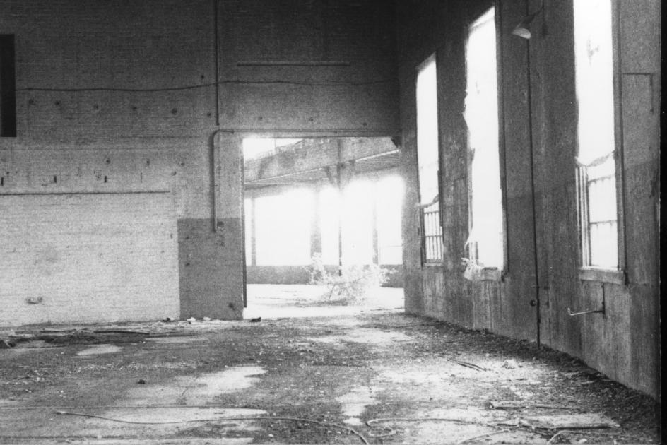 Wall Bwt Pits 8 & 9 Lang Yard OH 11-85 | The Nickel Plate Archive