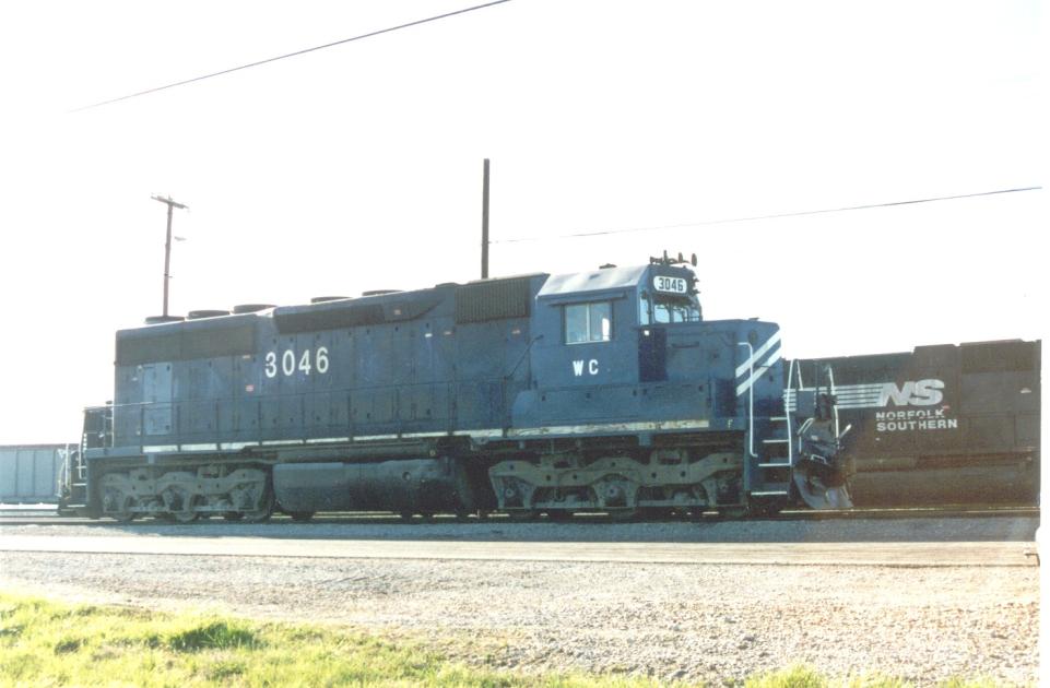 WC 3046 SD40-2 Bellevue Oh 05-06-95 | The Nickel Plate Archive