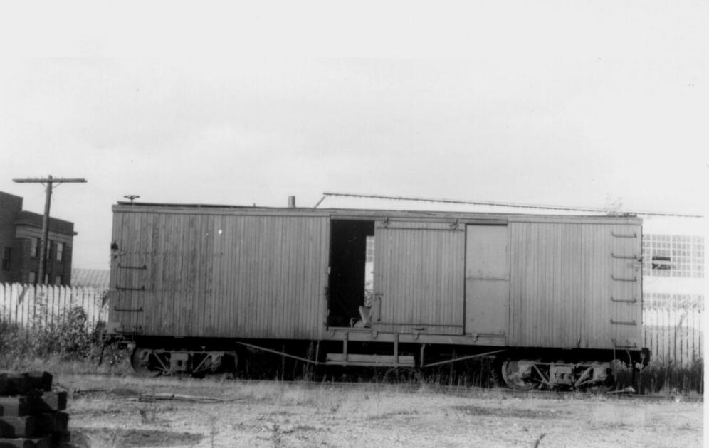 W&LE Boxcar Zanesville OH 4-8-52 | The Nickel Plate Archive