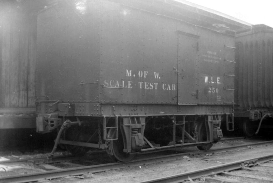 W&LE MofW Scale Test Car 250 A end | The Nickel Plate Archive